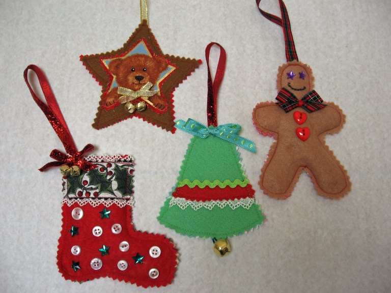 Christmas Ornaments free pattern and tutorial – Felicity Sewing ...